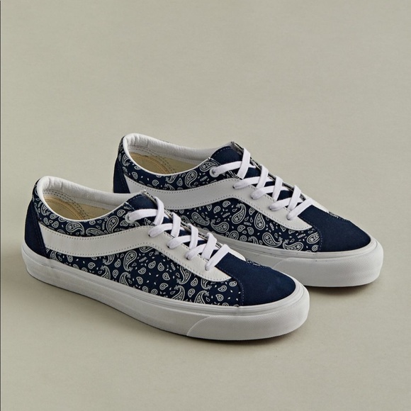 Vans | Shoes | Vans Bold Ni Sneaker | Poshmark